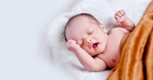 Bébé et ses boutons : comprendre et agir rapidement